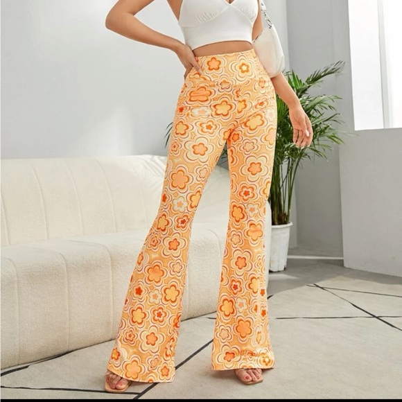 Avery Reigns | Pants & Jumpsuits | Boho Floral Print Flare Pants | Poshmark